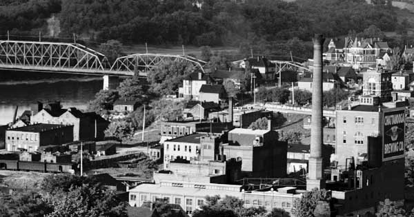 1902 Panorama
